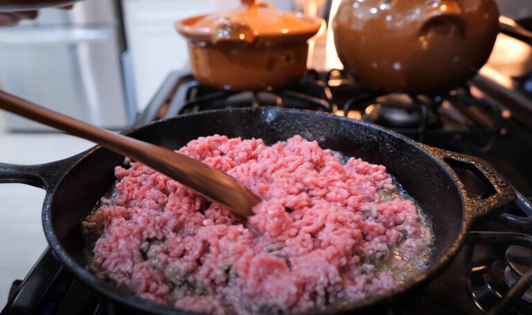 How To Make Homemade Chili? Step-by-Step Guide - Dixons Chili